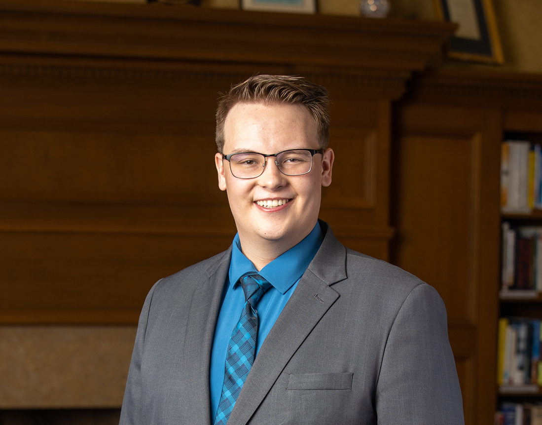 Denton Announced as Presidential Management Fellows Finalist - Clinton ...